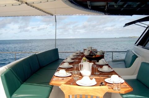 Horizon II Yacht Charter | Waterways Travel Surf Adventures