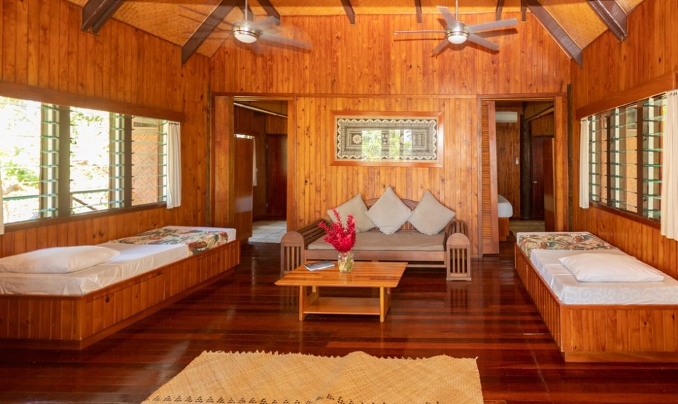 Tavarua Island Fiji: Surf Cloudbreak & Relax in Luxury